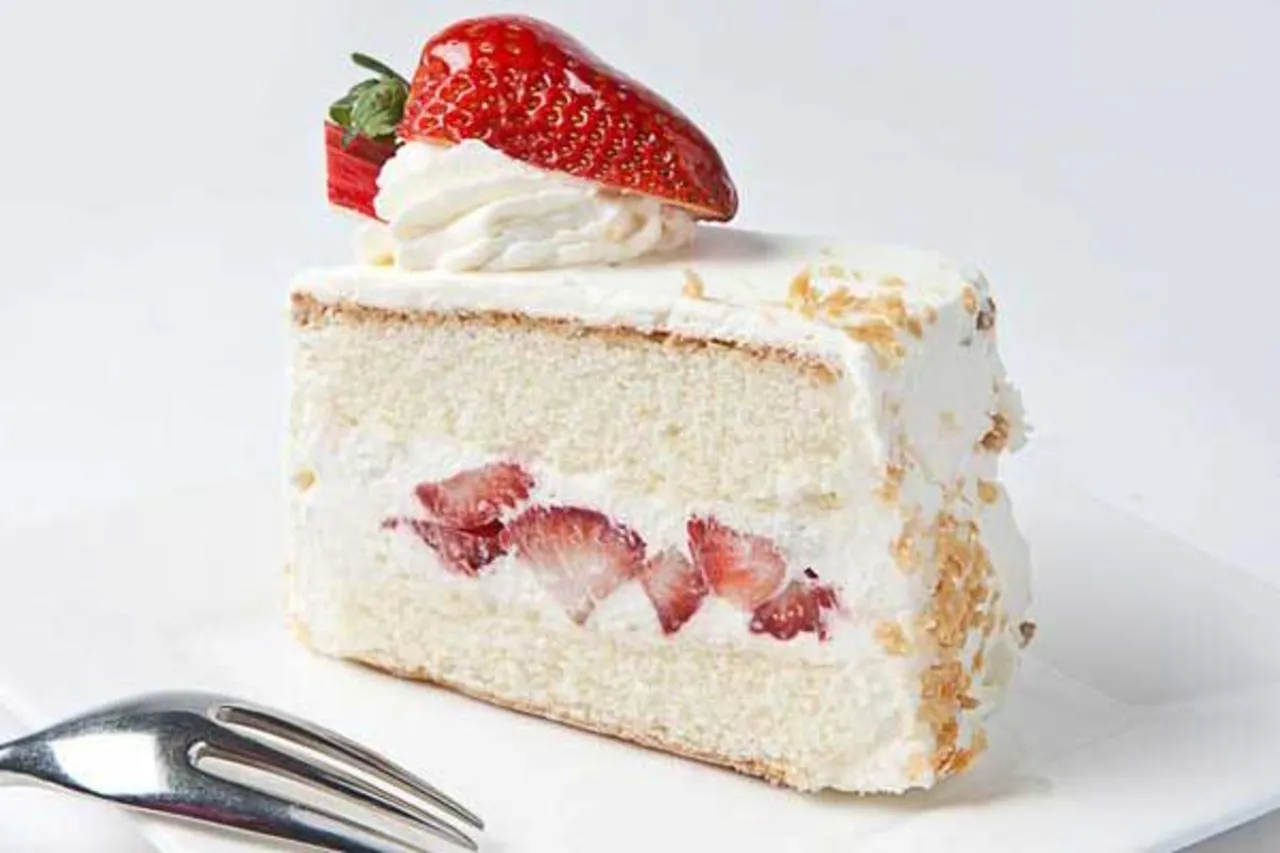 Assorted Imitation Cream Slices - Puratos